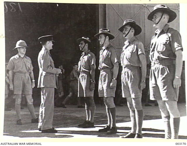 Air Chief Marshal Sir Arthur Longmore inspects RAAF pilots ...