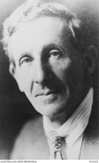 SIR ROBERT GARRAN. (NEGATIVE BY CRANSTONE). | Australian War Memorial