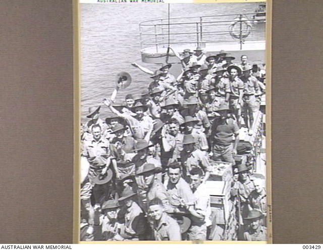 SYDNEY - QUEENSLAND TROOPS ABOARD TRANSPORT. ARMY. EMBARKATION ...