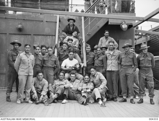 SYDNEY, NSW. SOME MEMBERS OF 28TH MAORI BATTALION, 4TH REINFORCEMENTS ...