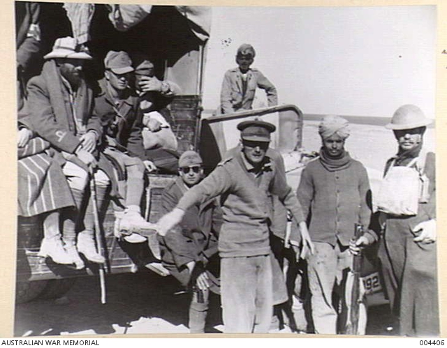 SIDI BARRANI, EGYPT. MAJOR J.H. CARROLL-LEAHY (INDIAN ARMY OLD BOY) AND ...
