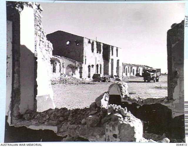 SIDI BARRANI, EGYPT. IN THE COURTYARD OF THE DAMAGED BARRACKS AFTER THE ...