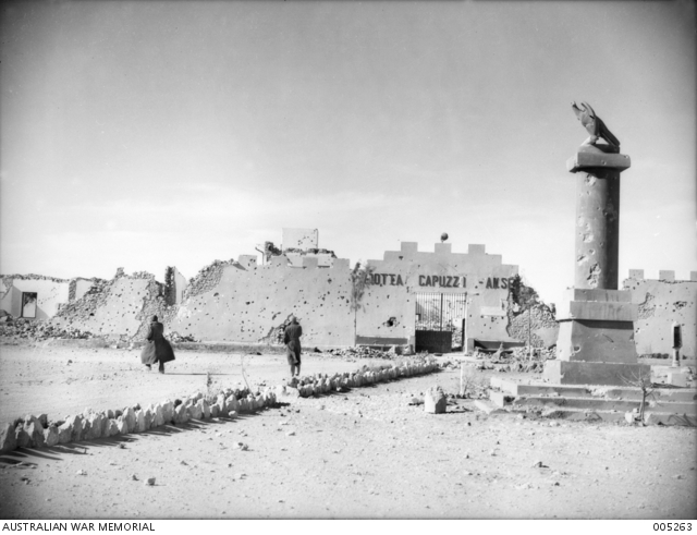 FORT CAPUZZO, LIBYA. COURTYARD IN FRONT OF ITALIAN FORT RECENTLY TAKEN ...