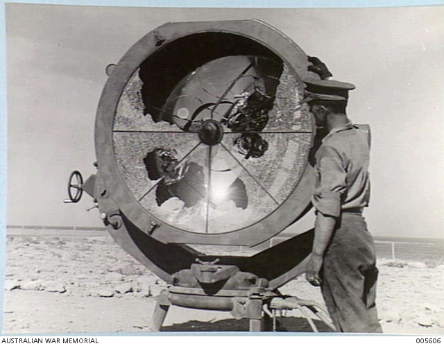 TOBRUK - AN ITALIAN SEARCHLIGHT, DESTROYED BY THE DEFENDERS TO PREVENT ...