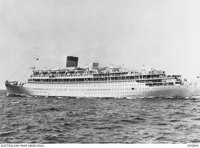 THE TRIPLE-SCREW MOTORSHIP "ORANJE" - THE LARGEST MOTORSHIP IN THE ...