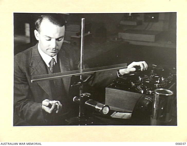 MR. J.D. HOPPER, UNIVERSITY LECTURER, IN CHARGE OF THIS WORK IS SHOWN ...