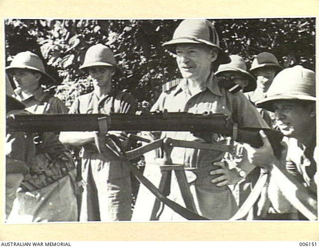 MALAYA. SIGNALLERS PASS A MESSAGE OVER A FIELD TELEPHONE. | Australian ...
