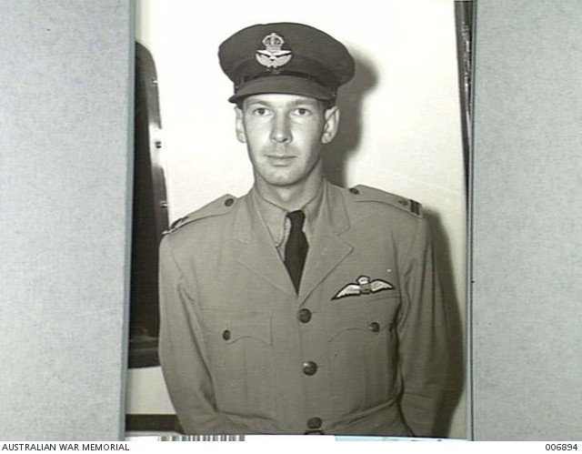 RAAF EMBARKATION FOR MALAYA. FLT. LT, J. HOOPER, WHO WAS THE OFFICER ...