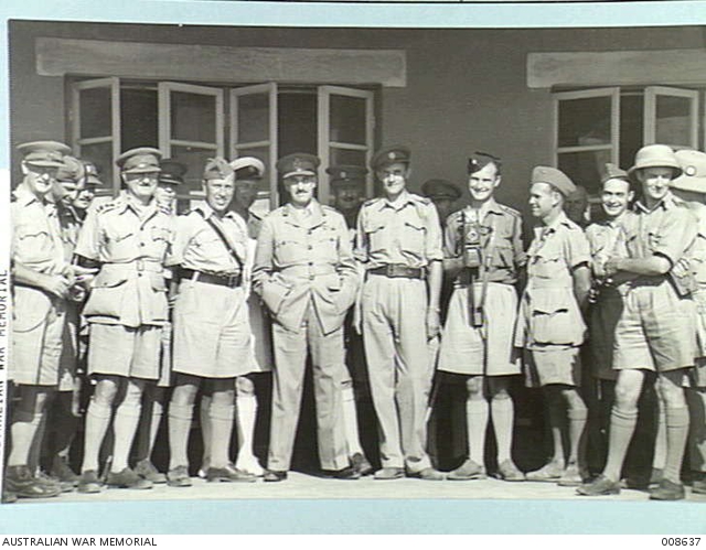 GENERAL LAVARACK WITH SOME OF THE WAR CORRESPONDENTS. | Australian War ...