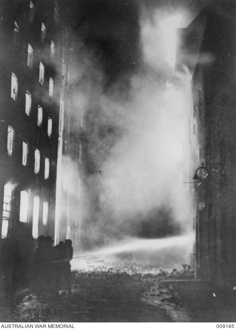 LONDON. BLAZING CITY BUILDING AT THE HEIGHT OF A RECENT BLITZ ...