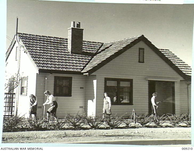 The Women's Royal Australian Naval Service (WRANS) is taking part in ...