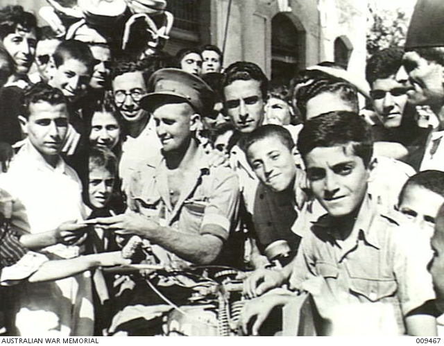 THEY HAD TO KEEP THE CROWD BACK WHEN THE AUSTRALIAN SOLDIERS MARCHED ...
