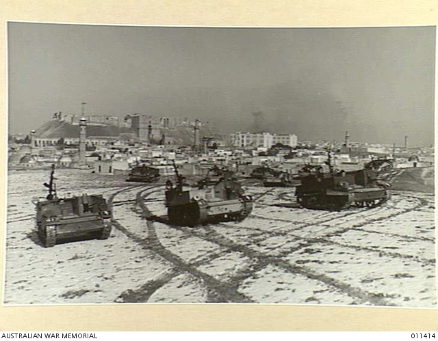 2/7TH DIVISIONAL CAVALRY REGIMENT, AN AUSTRALIAN ARMOURED UNIT, ON ...