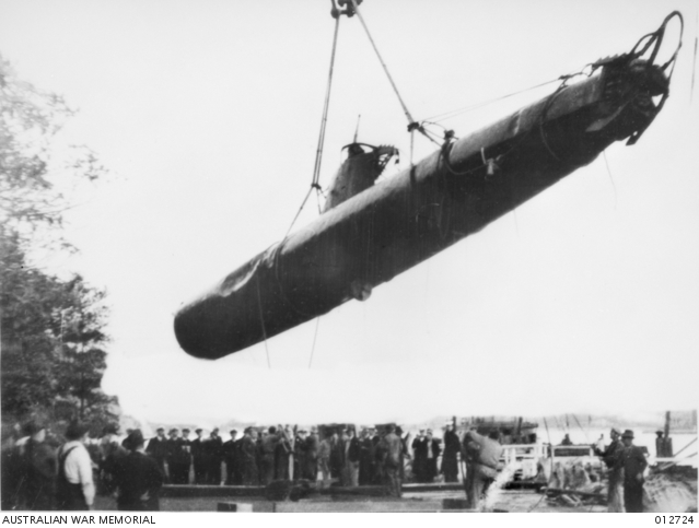 A Japanese midget submarine which took part in the unsuccessful attack ...