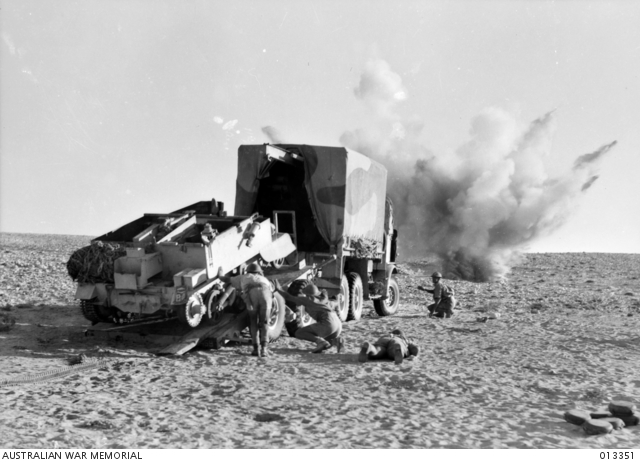RECOVERY UNITS OPERATING WITH THE A.I.F. IN THE WESTERN DESERT ARE ...