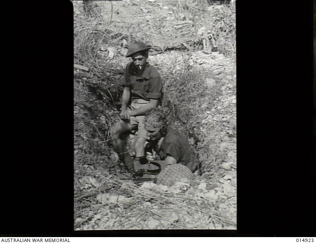 Australian Army signallers R.C. Payten from Glebe, NSW, and J.A. Sutton ...