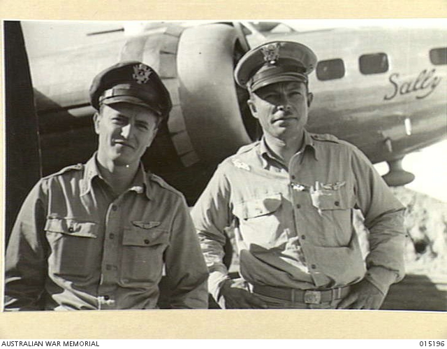 NEW GUINEA. PACIFIC OFFENSIVE. PILOTS OF GENERAL MACARTHUR'S PLANE ...