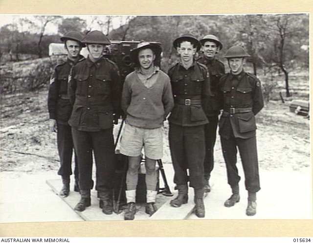 A QUEENSLAND VOLUNTEER DEFENCE CORPS ANTI AIRCRAFT CREW OF A PREDICTOR ...