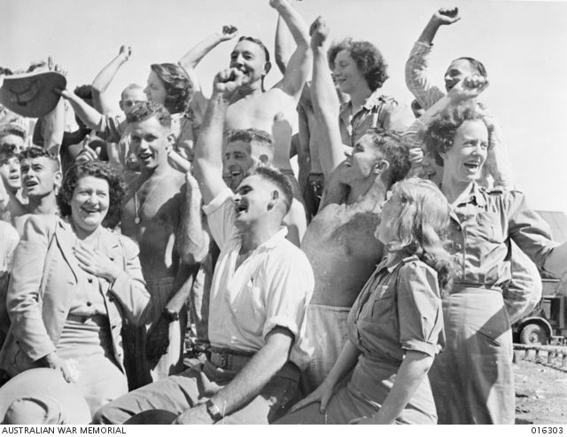 New Guinea. Gladys Moncrieff, the Australian soprano, and her party ...