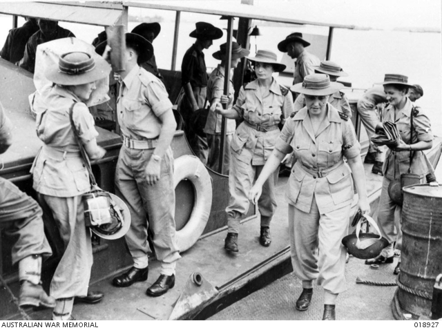 Balikpapan, Borneo. 19 July 1945. First Australian nurses to arrive by ...