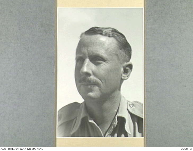 Portrait of VX20316 Major Tom Warren White, Headquarters, 9th Division ...