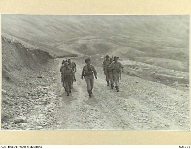 SYRIA. AUSTRALIAN TROOPS MARCHING ALONG THE ROAD NEAR "THE CEDARS", A ...