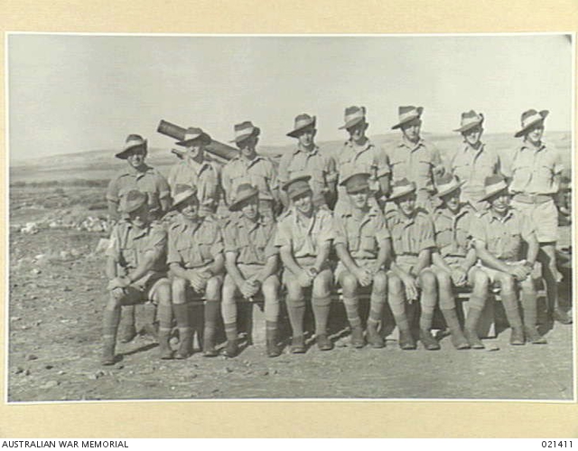 SYRIA. 1941-11. PERSONNEL OF THE 52ND LIGHT AID DETACHMENT ATTACHED TO ...
