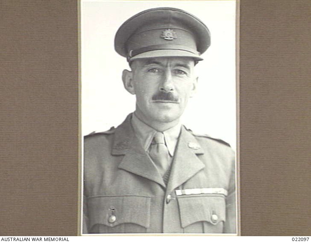 1941-12. LIEUTENANT COLONEL J.D. ROGERS MC. | Australian War Memorial
