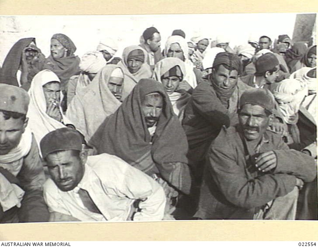 LIBYA. 1941-12. LIBYAN AND NATIVE PRISONERS TAKEN DURING THE ASSAULT ON ...