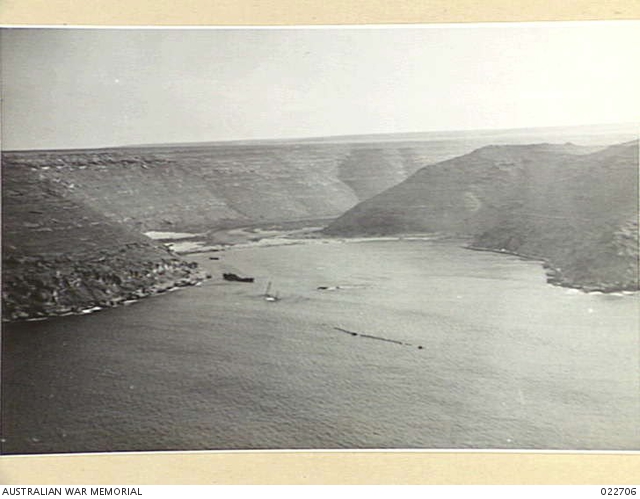 BARDIA, LIBYA. 1942-01. WRECKS IN THE SMALL INLET. | Australian War ...