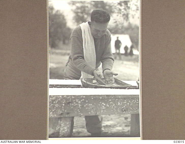 TRIPOLI, SYRIA. 1942-01-02. SAPPER HOPWOOD OF THE 2/6TH FIELD COMPANY ...