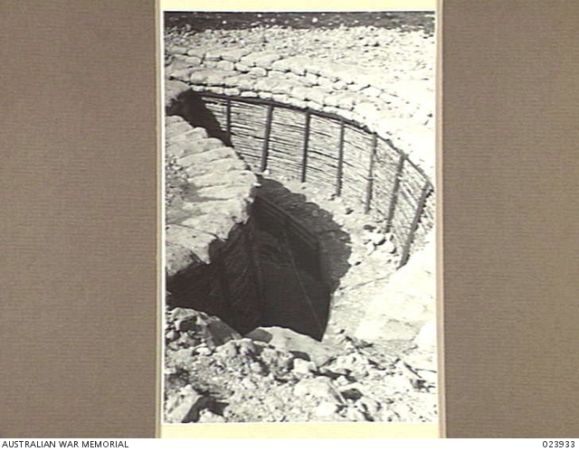 DEIR AMA, SYRIA. 1942-03. A RIFLE PIT IN THE FLAT COUNTRY OF THE 2/23RD ...