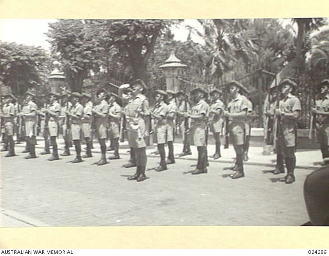 TRIPOLI, SYRIA. 1942-05-19. VISIT OF HIS ROYAL HIGHNESS THE DUKE OF ...