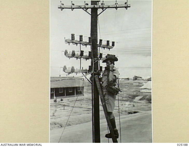 GAZA, PALESTINE. 1942-10. SERGEANT W. KIEFT, HEADQUARTERS SIGNALS A.I.F ...