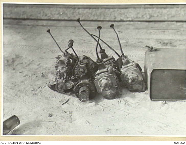DABA, EGYPT. 1942-11-06. GERMAN AUTOMOBILE GEAR BOXES LEFT BEHIND AT ...