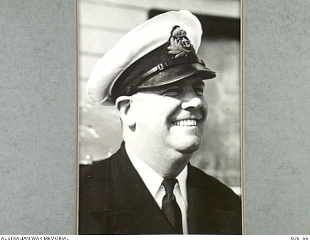 FLINDERS NAVAL DEPOT, VICTORIA, AUSTRALIA. 1942-08. LIEUTENANT ...
