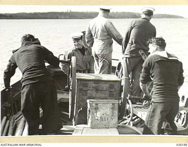 FLINDERS NAVAL DEPOT, VICTORIA, AUSTRALIA. 1942-08. DIVING OPERATIONS AT THE NAVAL DEPOT ...