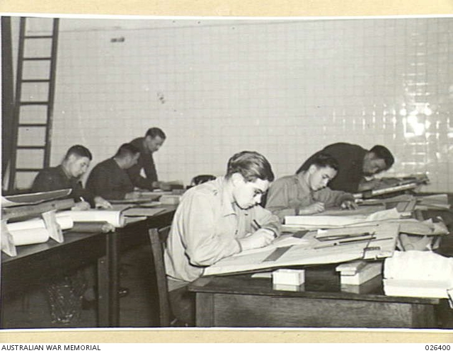 MELBOURNE, VIC. 1942-08. THE SCIENCE ROOM OF WESLEY COLLEGE, A WELL ...