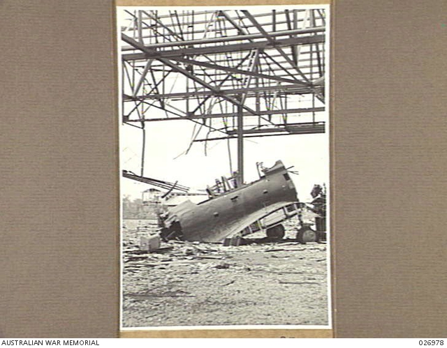 DARWIN, NT. 1942-10-08. IN THE FIRST AIR-RAID ON DARWIN ON 1942-02-19 ...