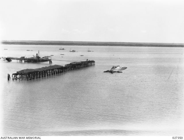 DARWIN, NT. 1942-10-19. AERIAL VIEW OF DARWIN HARBOUR SHOWING DAMAGED ...