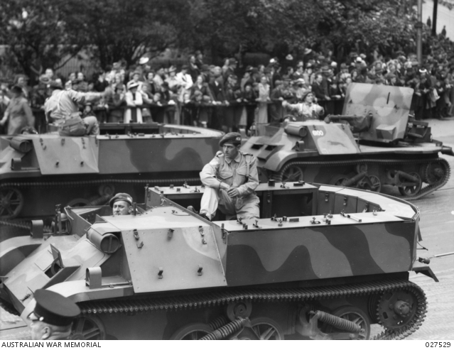 A GREAT DISPLAY IN MUNITIONS MADE IN AUSTRALIA WAS GIVEN WHEN NEARLY ...