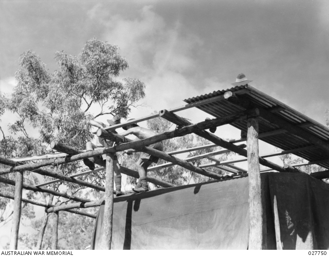 NORTHERN TERRITORY. 1942-11-04. MEMBERS OF 39TH LIGHT AID DETACHMENT ...