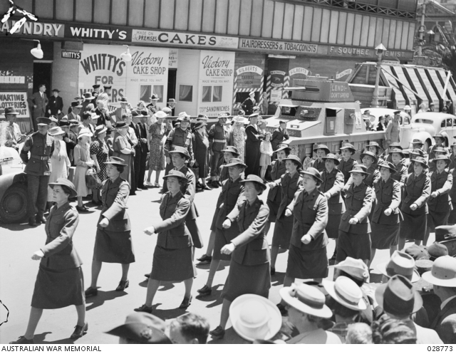PERTH, AUSTRALIA. 1942-11-06. MEMBERS OF THE AUSTRALIAN WOMEN'S ARMY ...