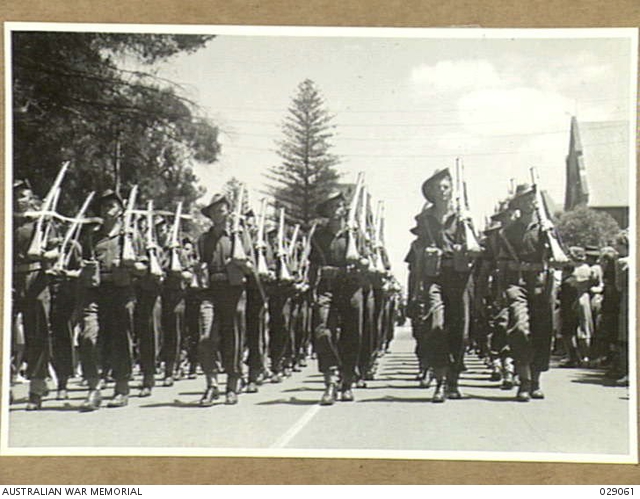 PERTH, AUSTRALIA. 1943-02-05. MARCH THROUGH THE CITY OF PERTH OF THE ...