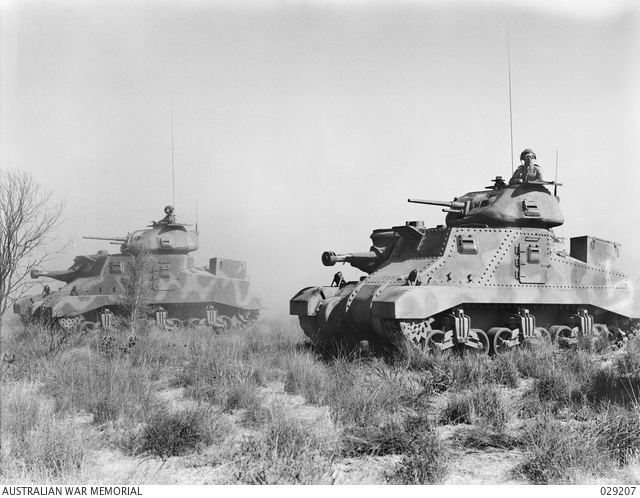 MINGENEW, WESTERN AUSTRALIA. 1943-02-25. TWO MEDIUM TANKS OF 2/10TH ...