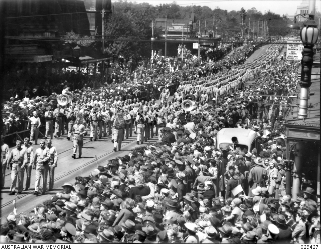 MELBOURNE, AUSTRALIA. 1943-02-22. GENERAL VIEW OF THE MARCH OF THE U.S ...