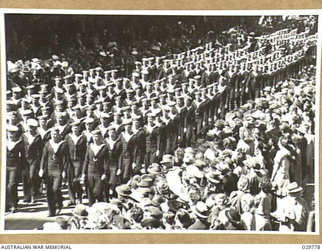MELBOURNE, AUSTRALIA. 1943-03-19. SAILORS OF THE ROYAL AUSTRALIAN NAVY ...