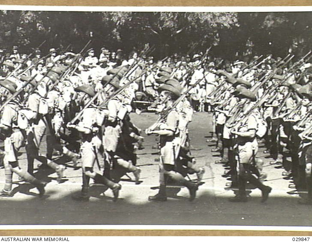 PERTH, AUSTRALIA. 1943-03-24. VIEW OF THE MARCH THROUGH THE CITY OF ...