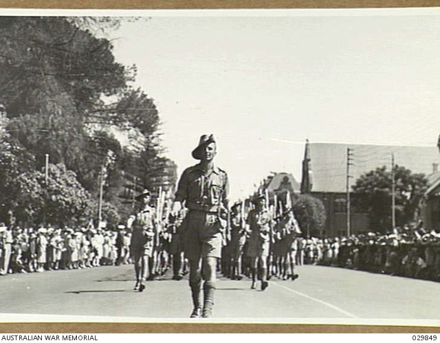 PERTH, AUSTRALIA. 1943-03-24. SCENE DURING THE MARCH THROUGH THE CITY ...