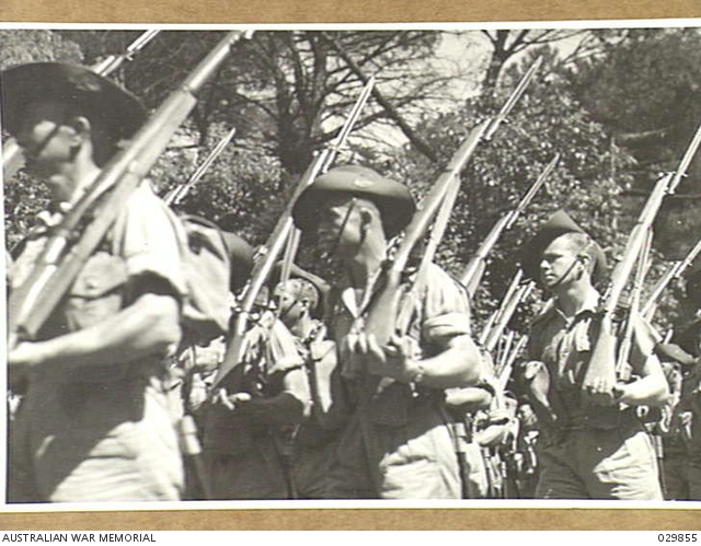 PERTH, AUSTRALIA. 1943-03-24. SCENE DURING THE MARCH THROUGH THE CITY ...